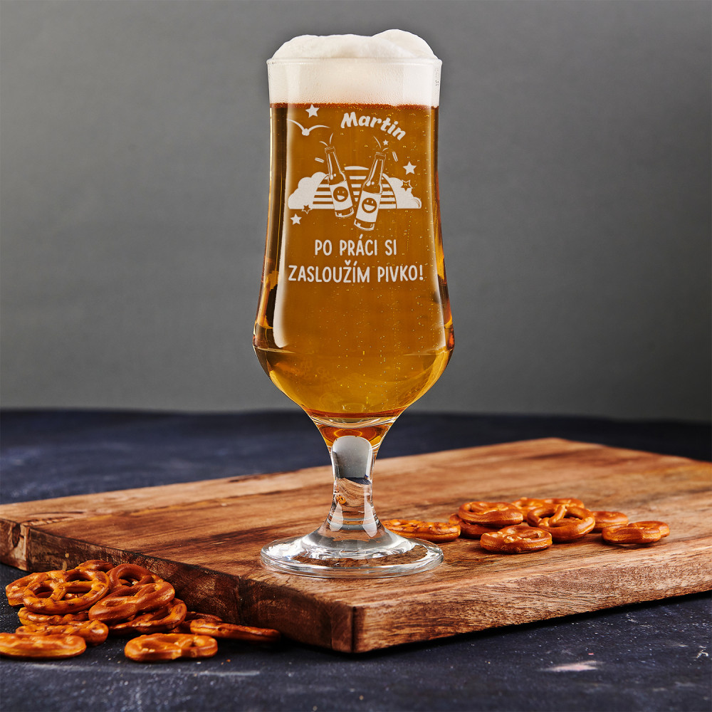 Pivko po práci on – Sklenice na pivo na stopce - MyGift.cz